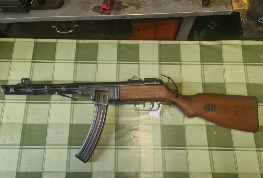 STARO ORUŽJE ŠPAGIN PPŠ-41