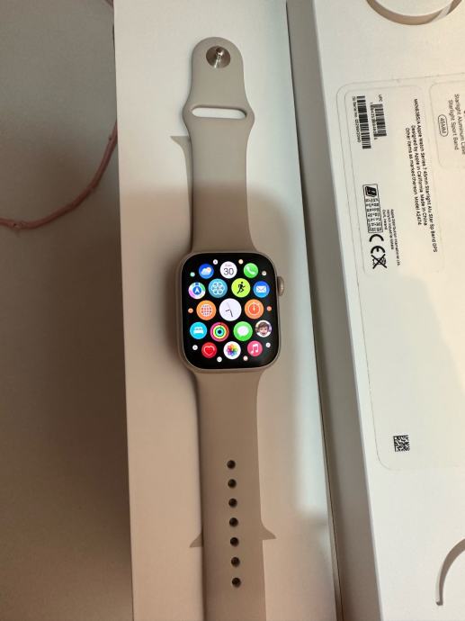 Apple watch S7 45mm starlight