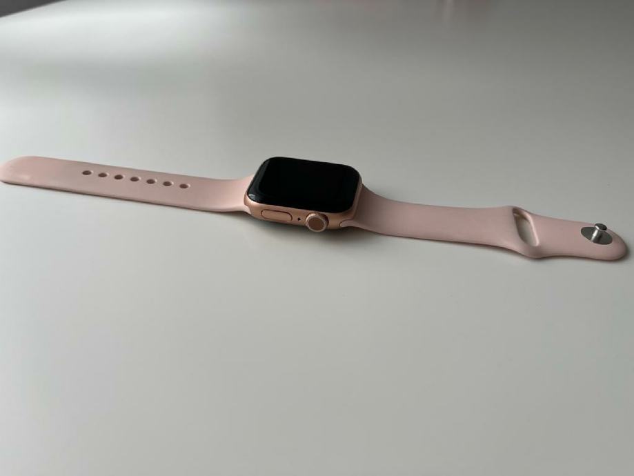 Apple Watch - Series5 - Pink sand - 40mm