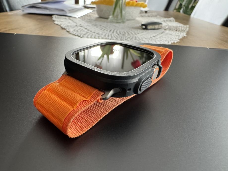 Apple Watch Ultra, Orange Alpine Loop