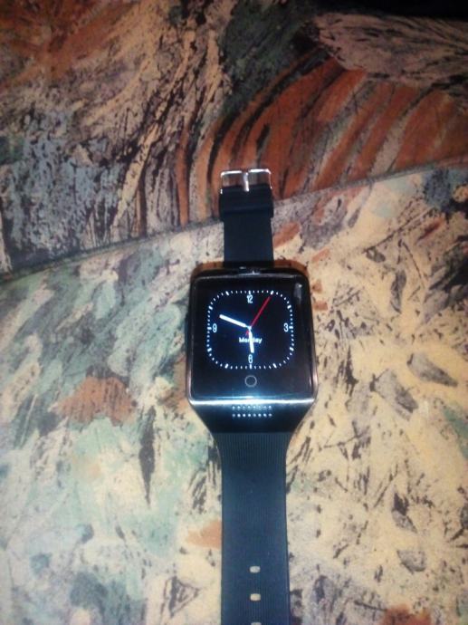 Smart watch Q18