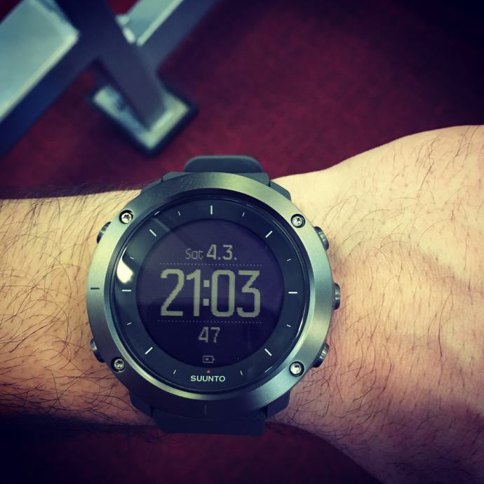 Suunto Traverse Graphite hitno