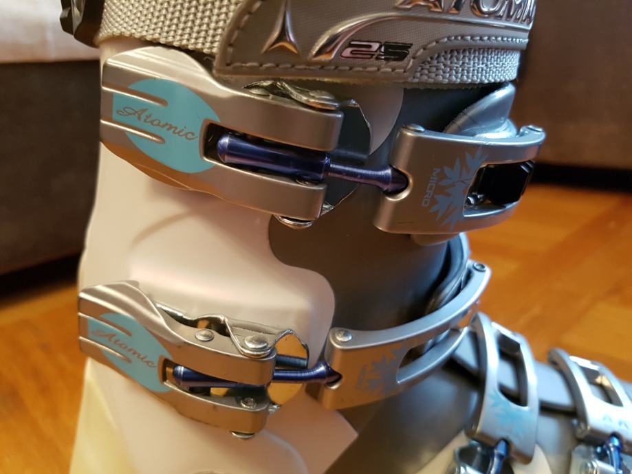 Atomic Balanze 70 ženske pancerice s grijačima 24,5/25 (br. 38)