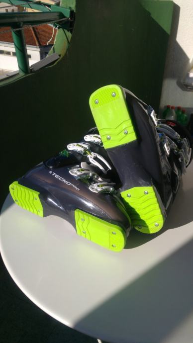 Pancerice Tecno Pro broj 41 poput novih