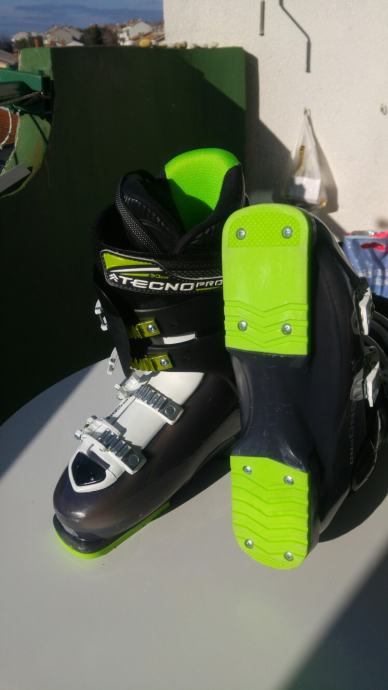 Pancerice Tecno Pro broj 41 poput novih