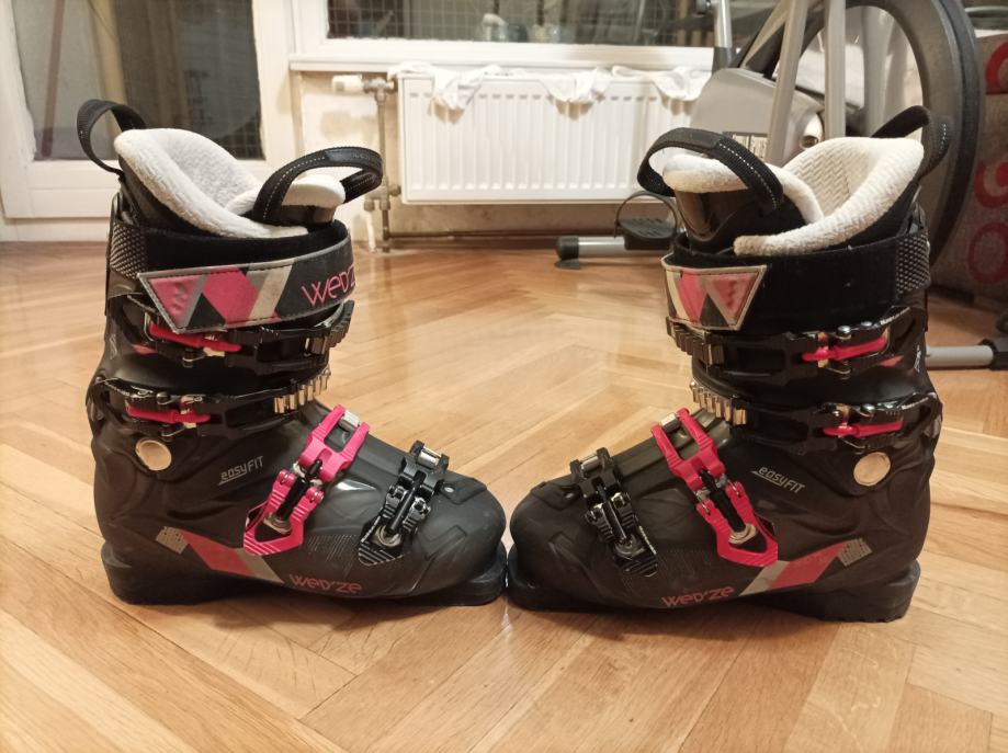 Wed-Ze pancerice 286mm 245 broj 37-38: crne s magenta alu-kopčama