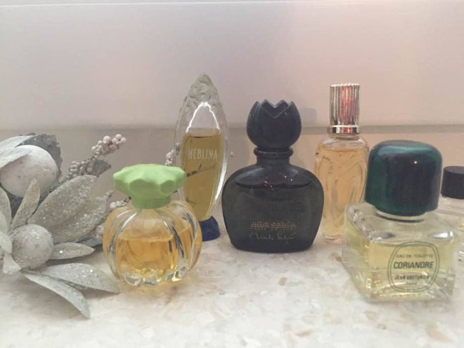 Lot mini parfema minijature YVES ROCHER MILA SCHON JEAN COUTURE...