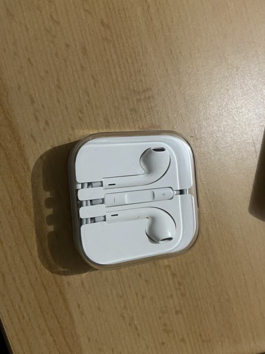 earpods apple zicane slusalice