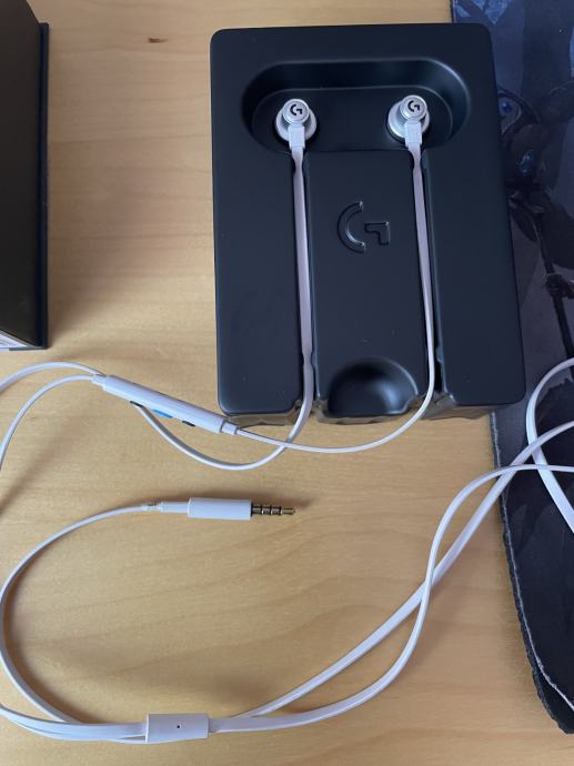 Logitech G333 KDA earbud in-ear slusalice USB-C , 3.5 mm