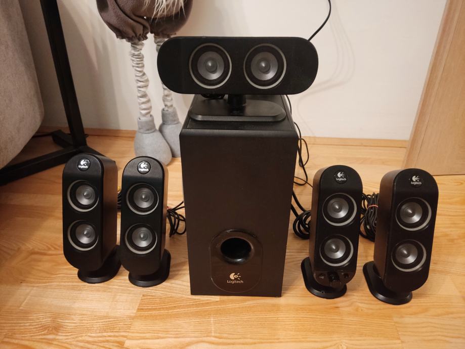 Logitech X-530, 5.1 zvučnici, subwoofer i 5 satelita, ispravno