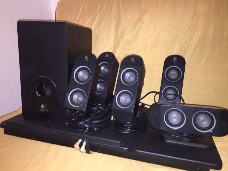 Logitech x-530 zvučnici 5+1