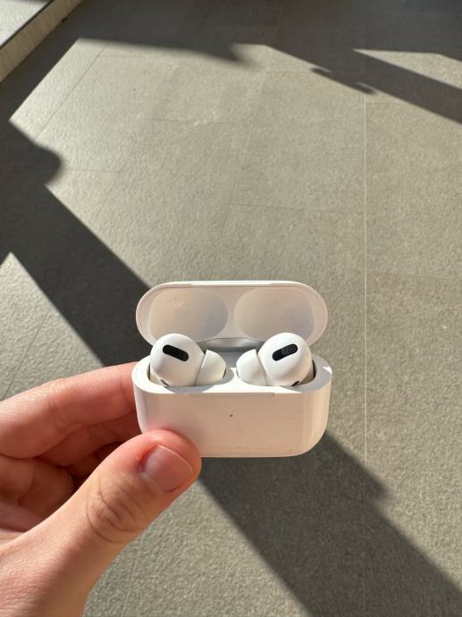 ORIGINAL AirPods Pro sa Magsafe 1 generacija, račun