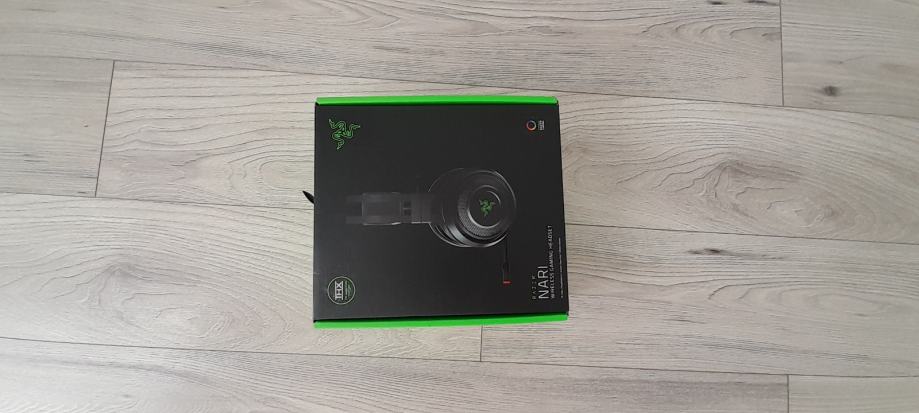 Razer Nari slusalice