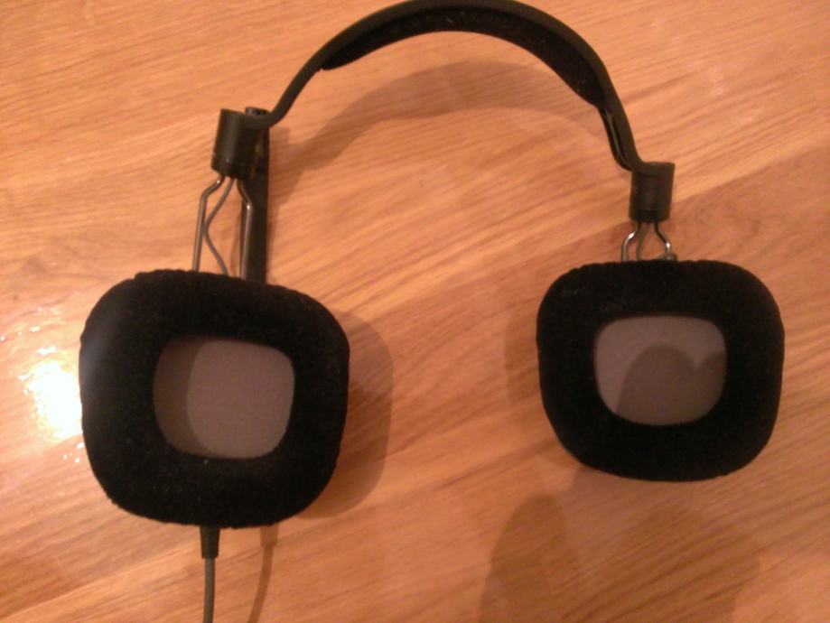 Slušalice PLANTRONICS GameCom 380