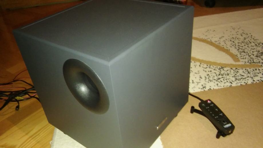 Zvučnici Cambridge Megaworks 250D THX