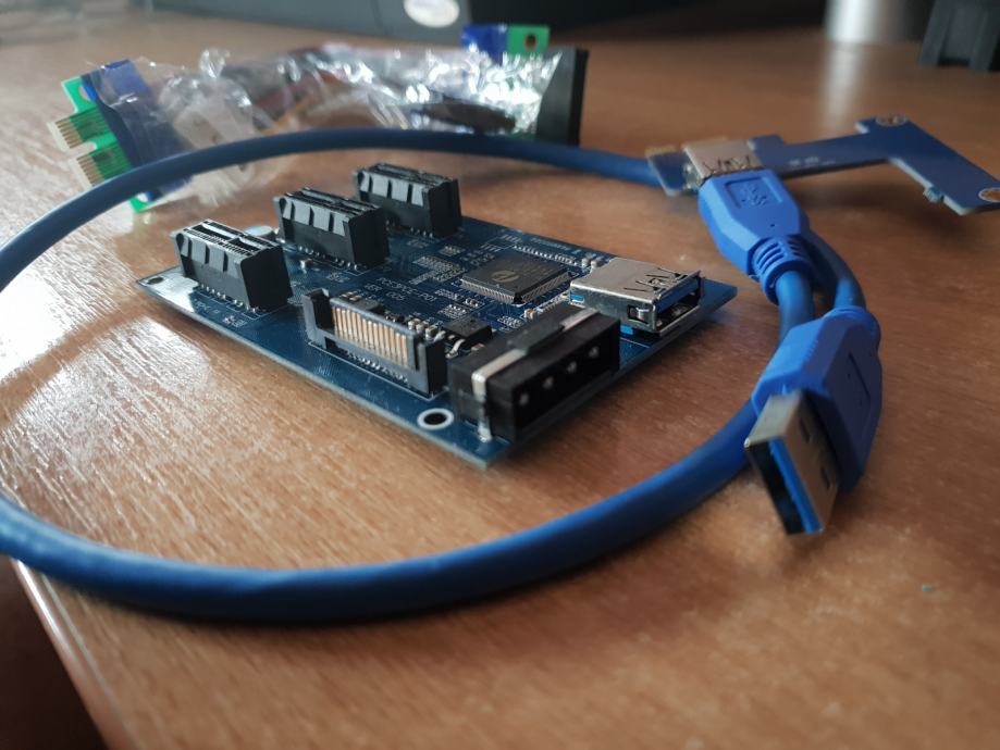 1 PCIe na 3 PCIe adapter + PCIe produžni kabel