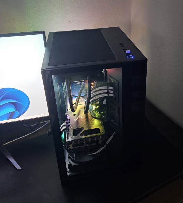 2k Gaming PC Ryzen 7 5800x3d RX 6700XT