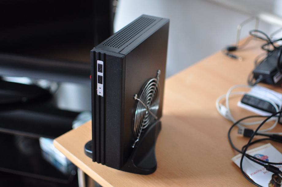 AMD E-350 konfiguracija