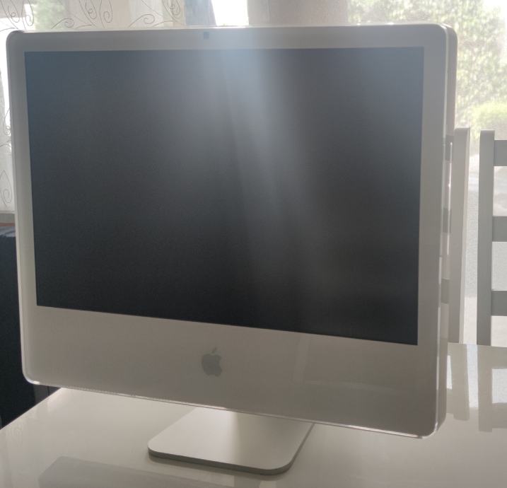 Apple iMac 24-Inch Full HD (Late 2006)