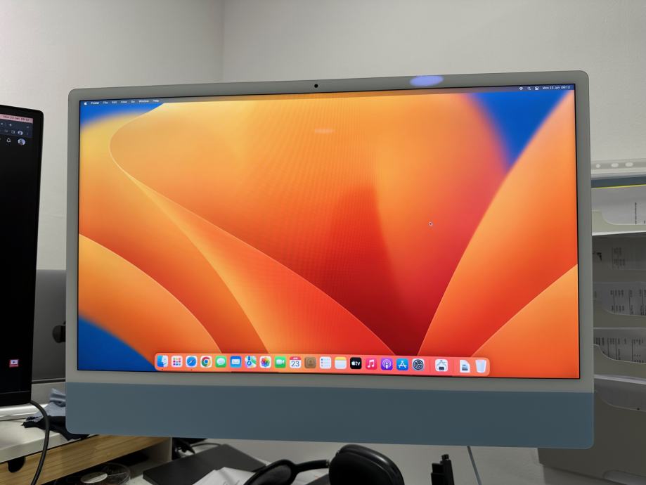 APPLE iMac 24 M1 1TB SSD 16GB (2021) VESA (custom build) plavi