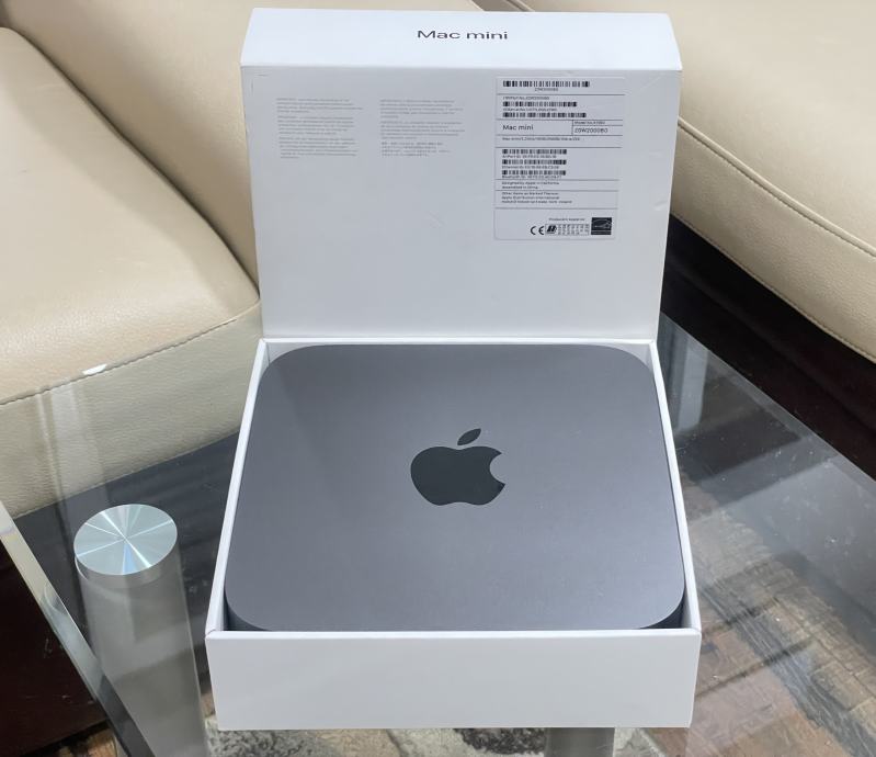 Apple Mac Mini i7 8.gen/16GB RAM/256GB PCIe SSD
