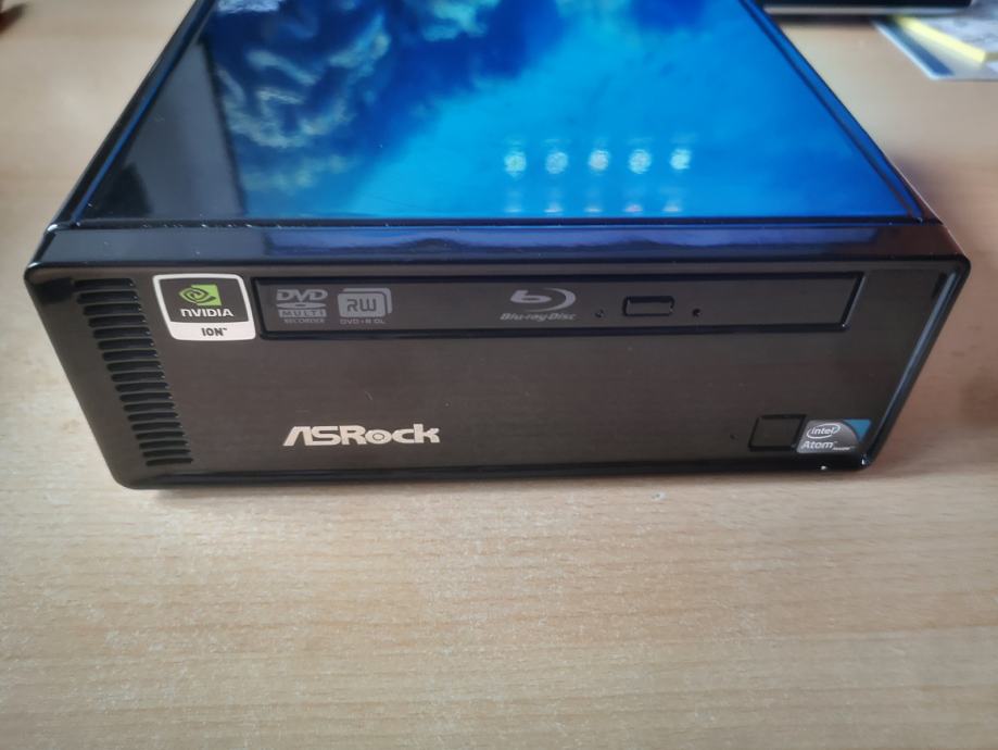 Asrock ION 330HT-BD - 400kn