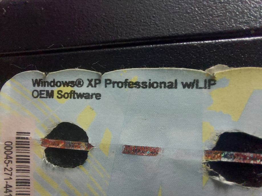 ASUS RAČUNALO SA ORIGINAL WINDOWS XP PROFESSIONAL