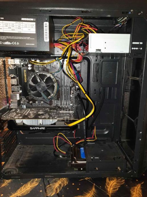 Gaming(esport) pc(!!KOMP NEMA RAM!!)