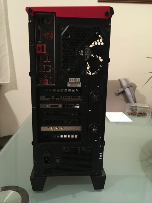Gaming / Hackintosh PC i7 6700K 4,0 Water, GTX970 ACX 2.0, 16GB DDR4