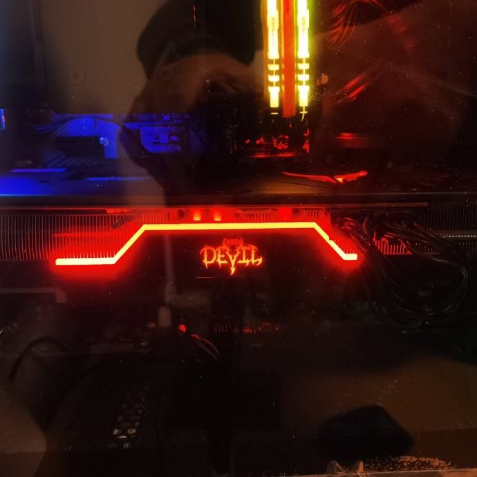 Gaming PC 48 GB ram, AMD Ryzen 3500, AMD Radeon RX 5700 XT Red Devil.