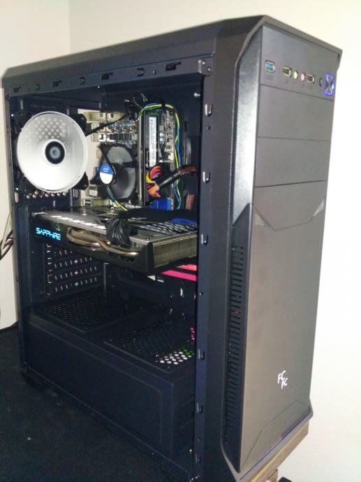 Gaming Pc i7 3gen 12gb ram RX 570 4GB ssd/hdd garancija!