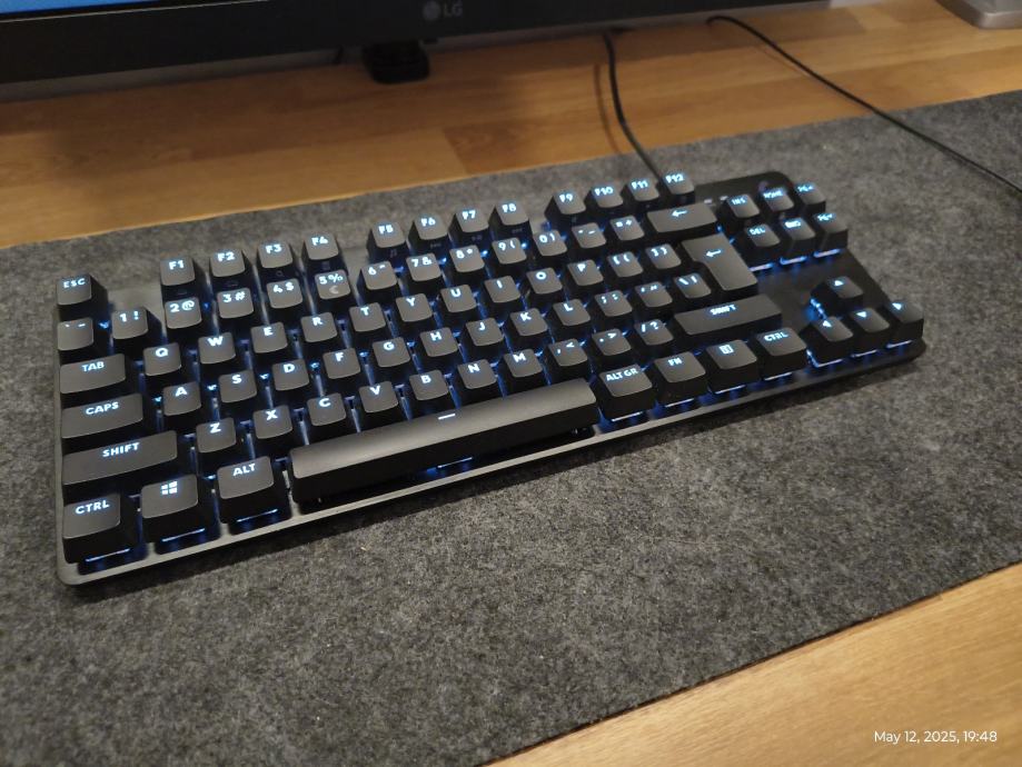 Gaming PC, LG Gaming monitor i Logitech G periferija