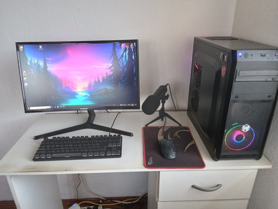 Gaming PC/Monitor/Periferija