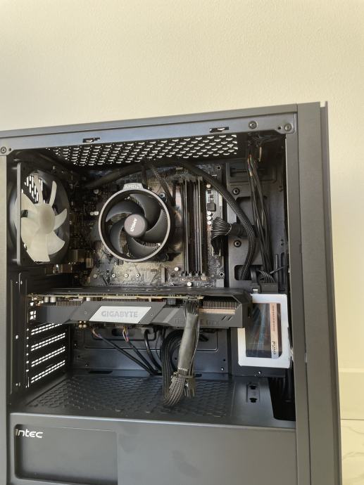 Gaming PC- Nvidia 1660 TI 6 GB, Ryzen 5 3600 XT, 16 GB RAM