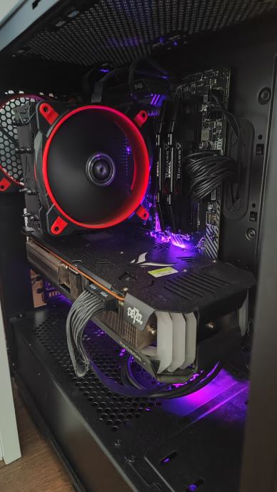 Gaming PC Power Color Red Devil 6800xt, Ryzen 7 5700x 32gb RAM