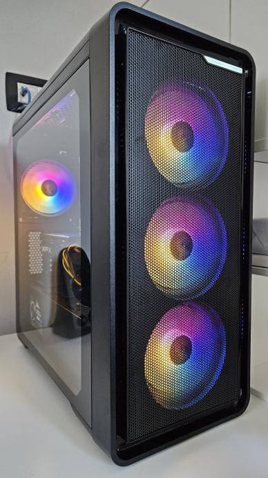 Gaming PC RGB (i5-7500, 16GB RAM, RX 580 8GB, SSD 480GB + 1TB HDD)