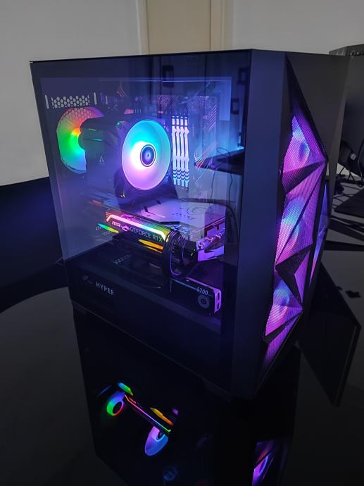 Gaming PC Ryzen 7 3700x/Ram 32Gb/2070 Super OC/1TB M.2. SSD/Win 11