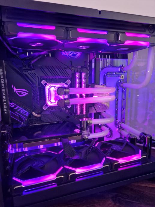 Gaming računalo i7-10700k, RTX 3070 Founders Edition, Custom Loop EKWB