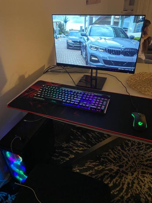 ※Gaming Računalo+Monitor※, Ryzen 5 1600 , Radeon RX 570 , 8GB DDR4 ram