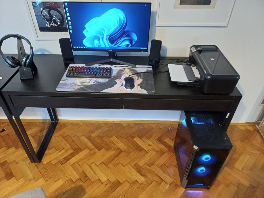 Novi Gaming setup