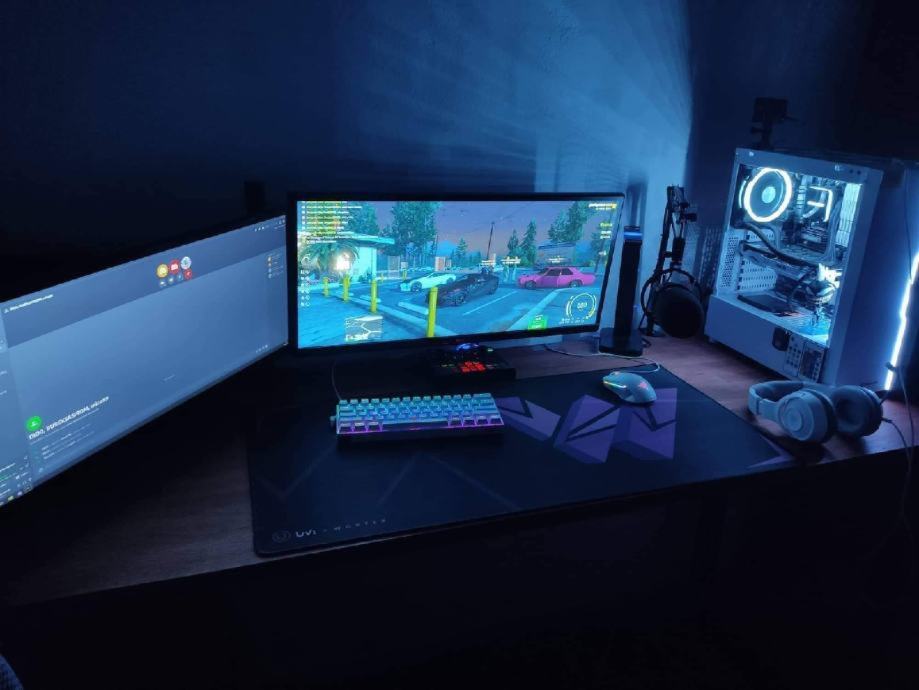 High-End Gaming setup