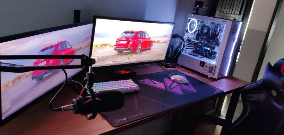 High-End Gaming setup