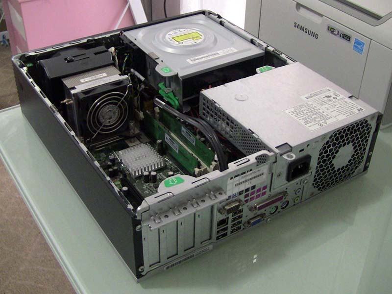 HP PC intel Quad Core 2,5GHz,RAM 3GB, HDD 80GB ili više ,Račun,Jamstva