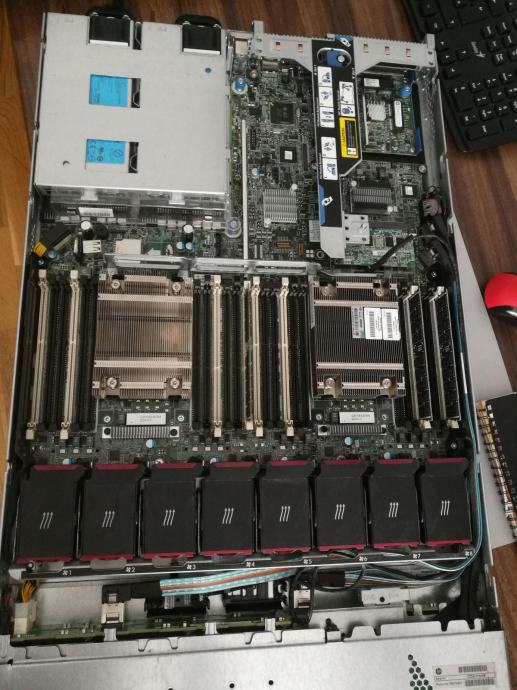 [FS] HP Proliant DL360p Gen8 / HPE MSA P2000 G3 / misc server equipment ...