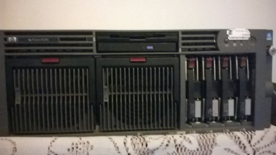 2x HP ProLiant DL580 G2 // 16GB ram ili 32GB