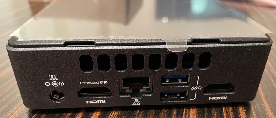 Intel NUC Kit NUC7i7DNK