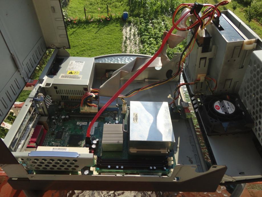 Lenovo ThinkCentre M52 Mini DOS Paradise