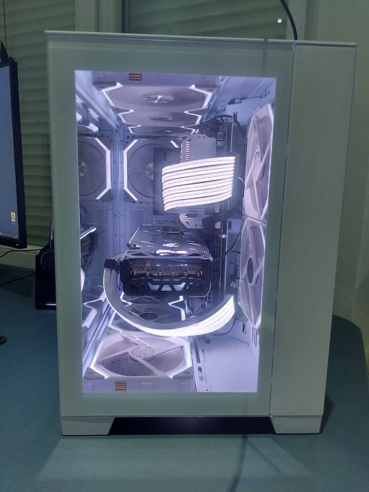 Gaming PC - 6800 XT, Ryzen 5 5600X