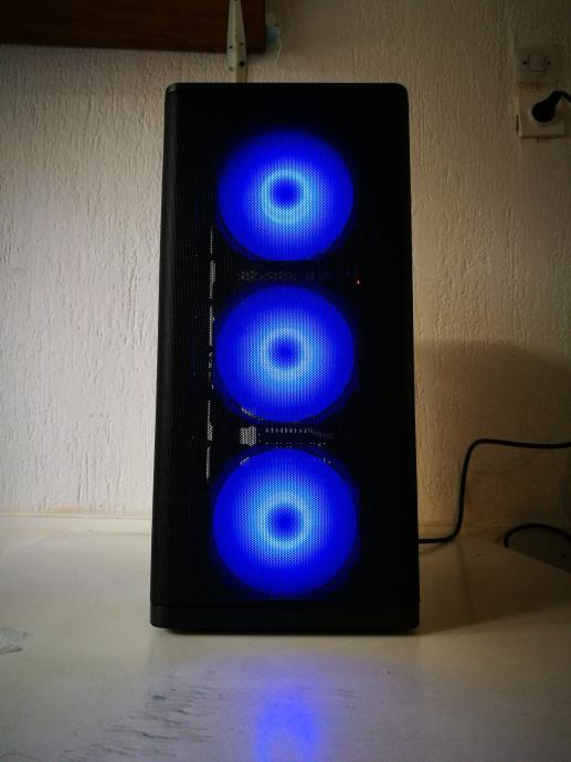 Mid range Gaming PC+ULTRAWIDE monitor