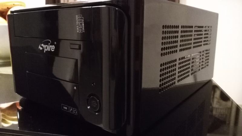 Mini Home Theater PC